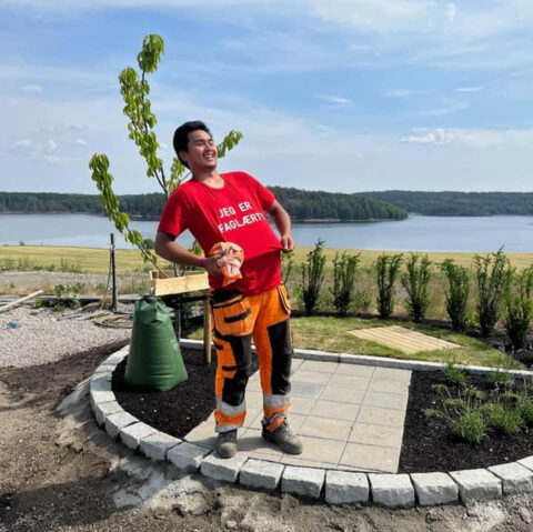 Vi gratulerer nye faglærte ansatte med fagprøven - Park & Anlegg AS